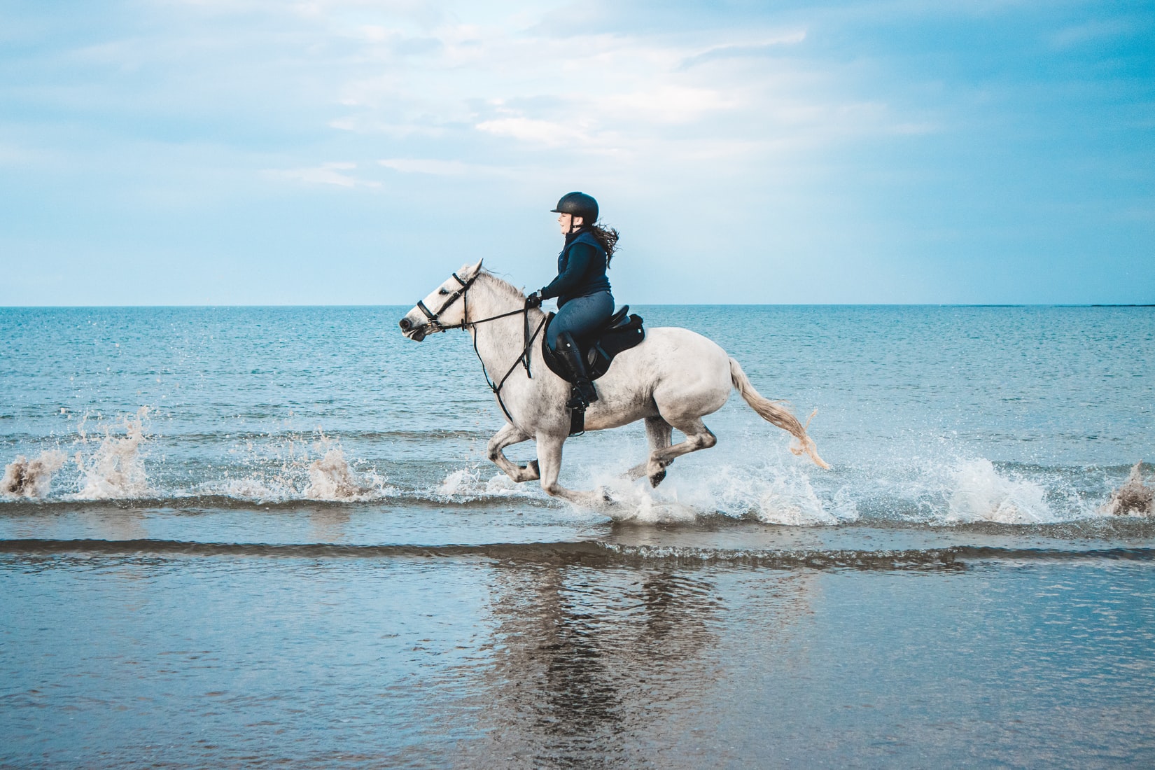 Discover 3 horseback riding tours in France - Trip My France Blog